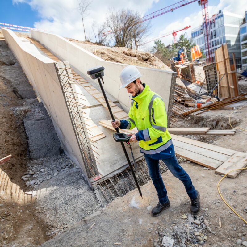 Leica GS18 I GNSS RTK Rover with Visual Positioning - See Best Price ...