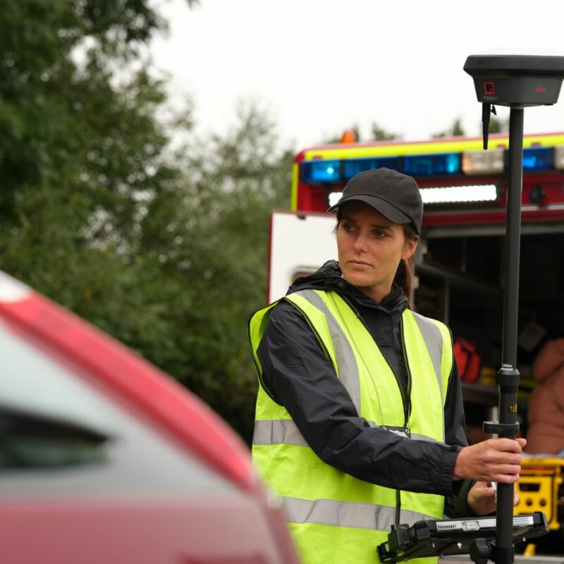 Leica GS18 I GNSS RTK Rover with Visual Positioning - See Best Price ...